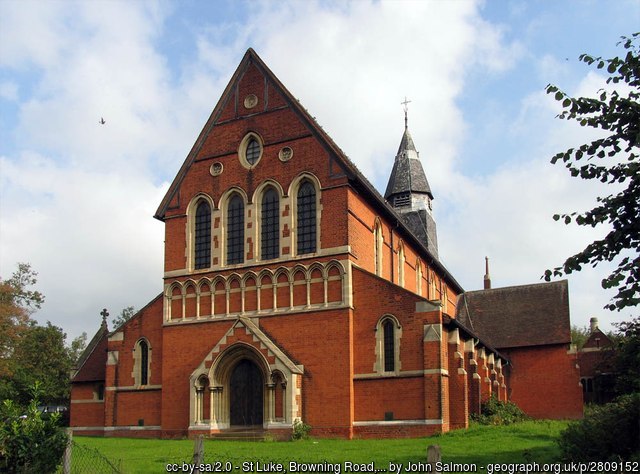 St Luke the Evangelist: Enfield - CHR Church