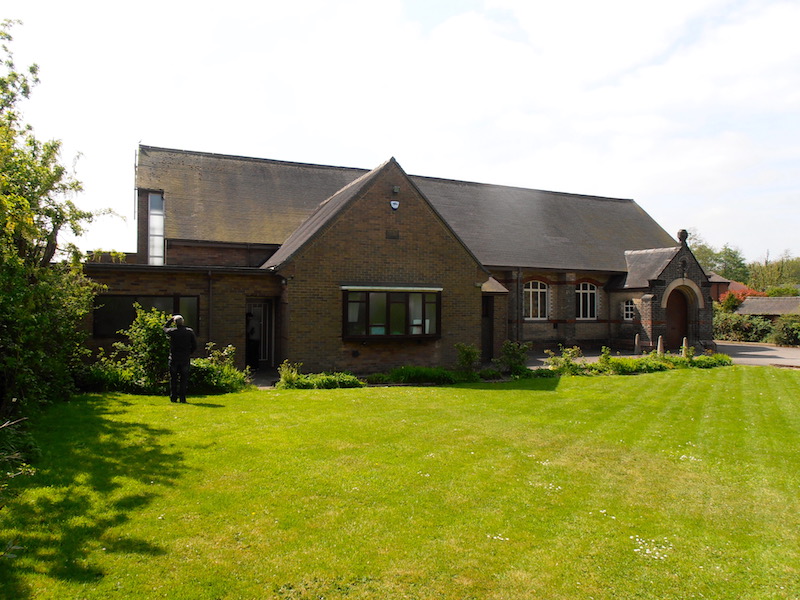 Sneyd Green: St Andrew - CHR Church
