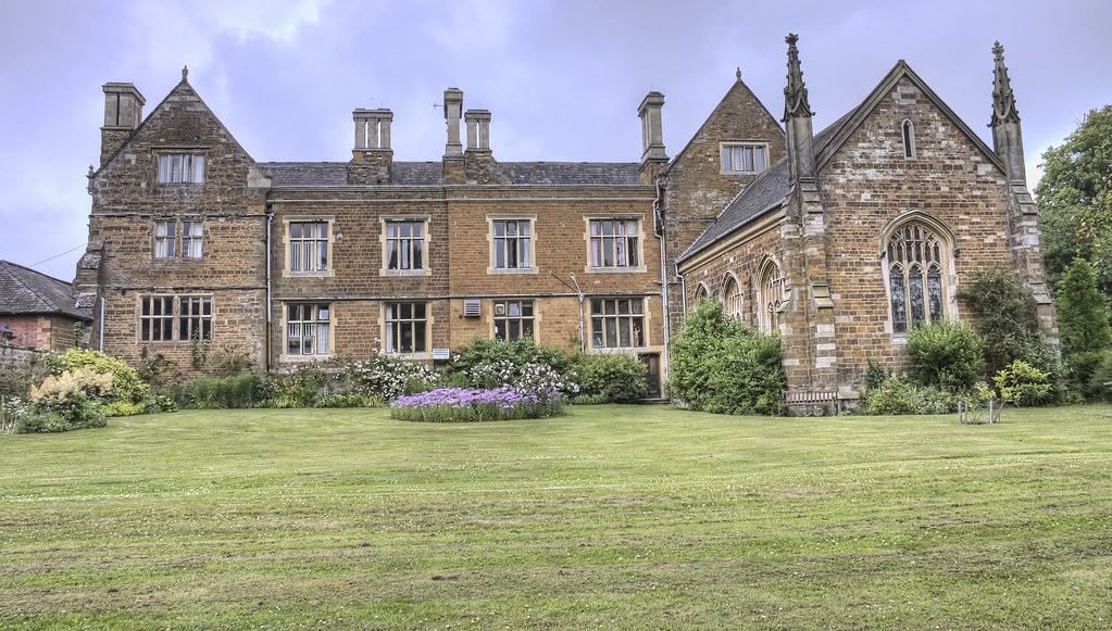 Launde Abbey: St John Baptist - CHR Church